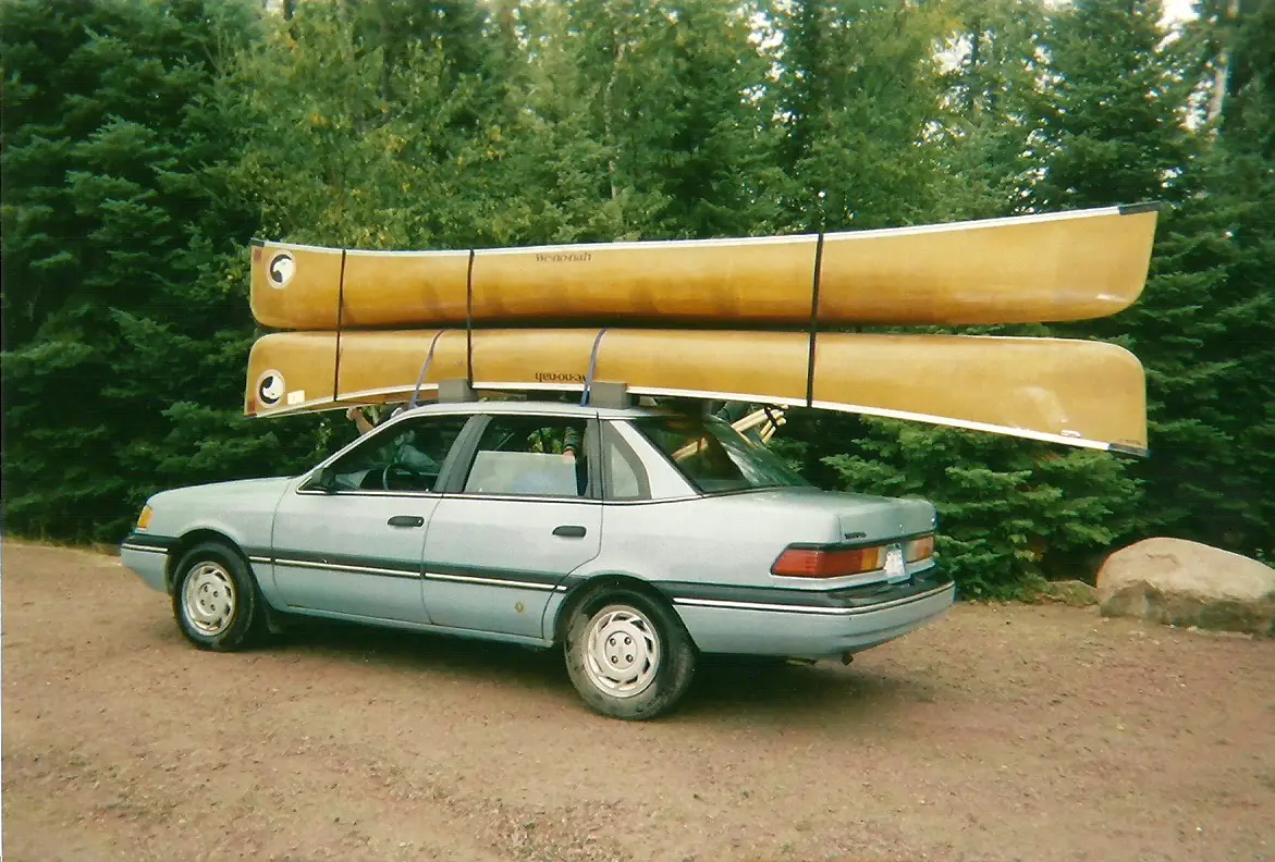 How to Tie a Canoe to a Car Without a Rack in 5 Easy Steps